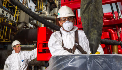 Your partner for catalyst handling and reactor services // BUCHEN-ICS